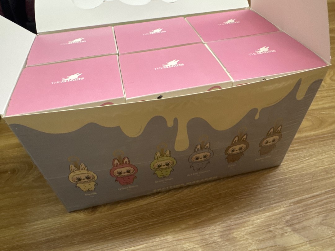 Popmart Labubu Macaron set (check card only ) without secret ...
