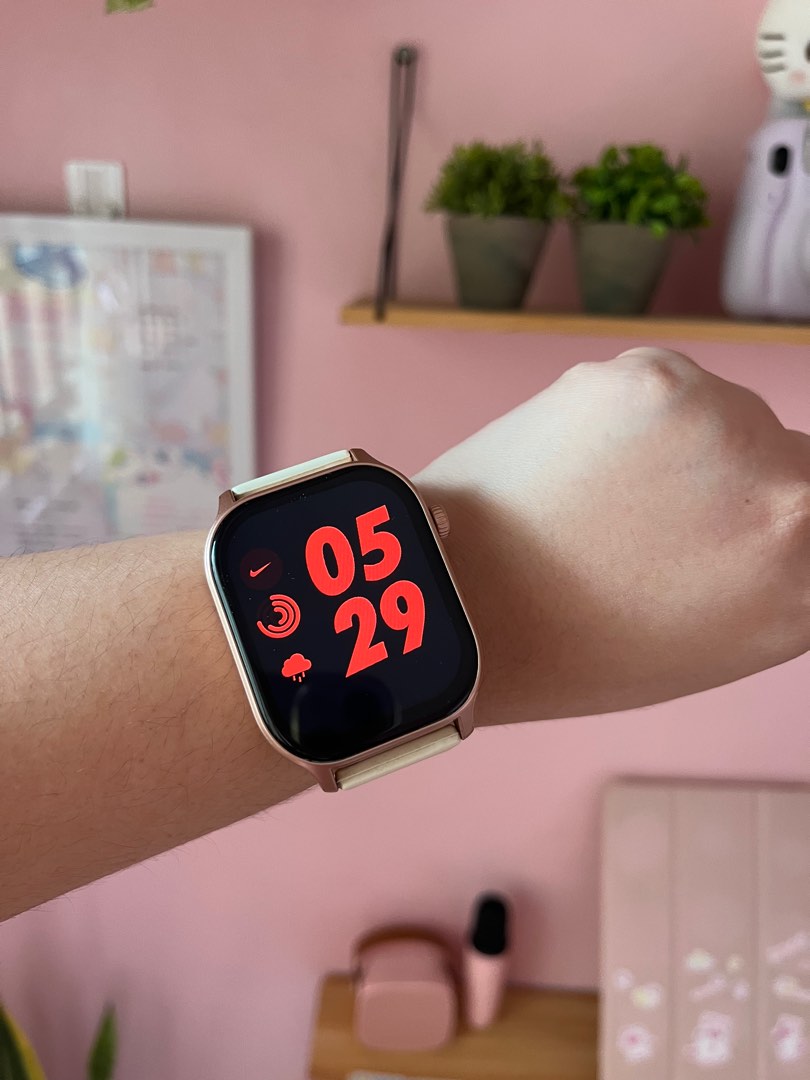 Rose Gold Smart Watch, Mobile Phones & Gadgets, Wearables & Smart ...