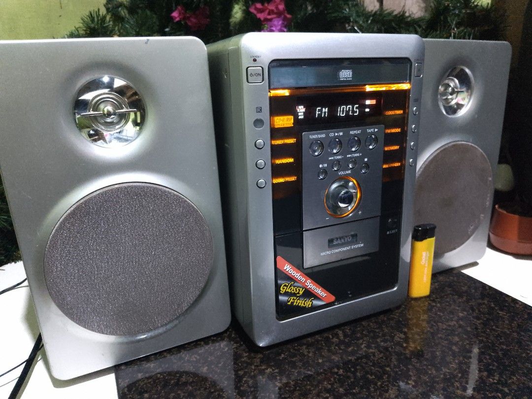 Sanyo micro component system 220v complete am fm CD working, Audio, Other Audio Equipment on ...