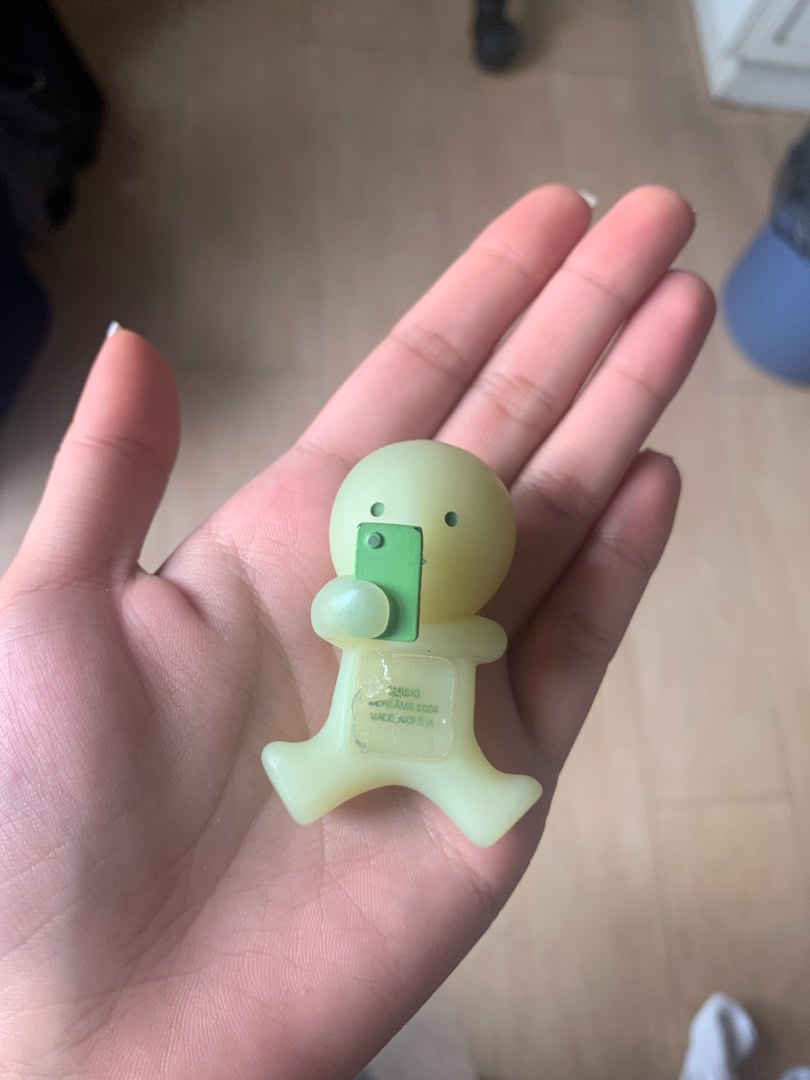 Smiski hipper phone, Hobbies & Toys, Toys & Games on Carousell