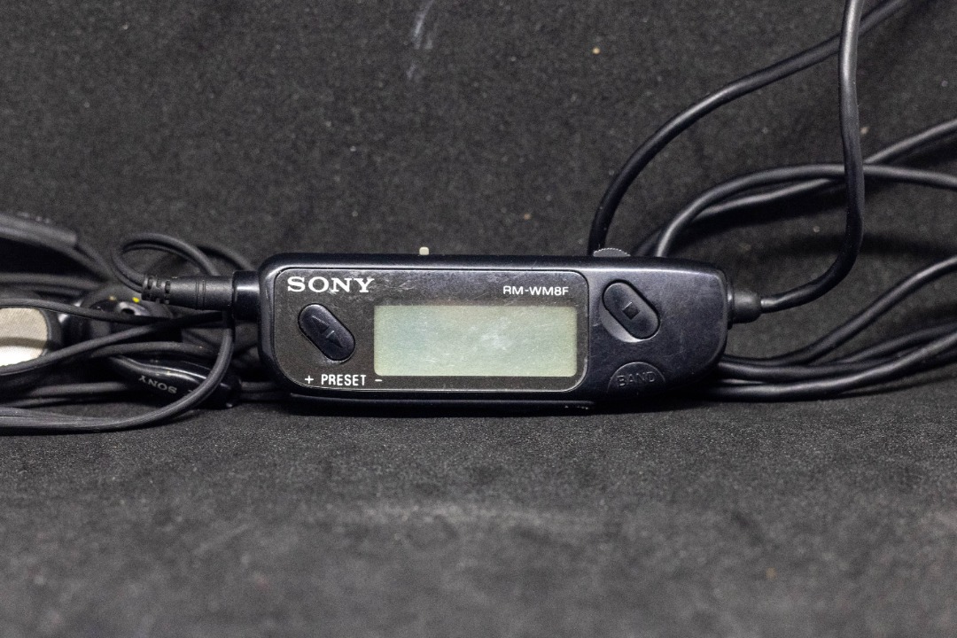 Sony RM-WM8F Walkman Remote Control, Audio, Portable Audio Accessories ...