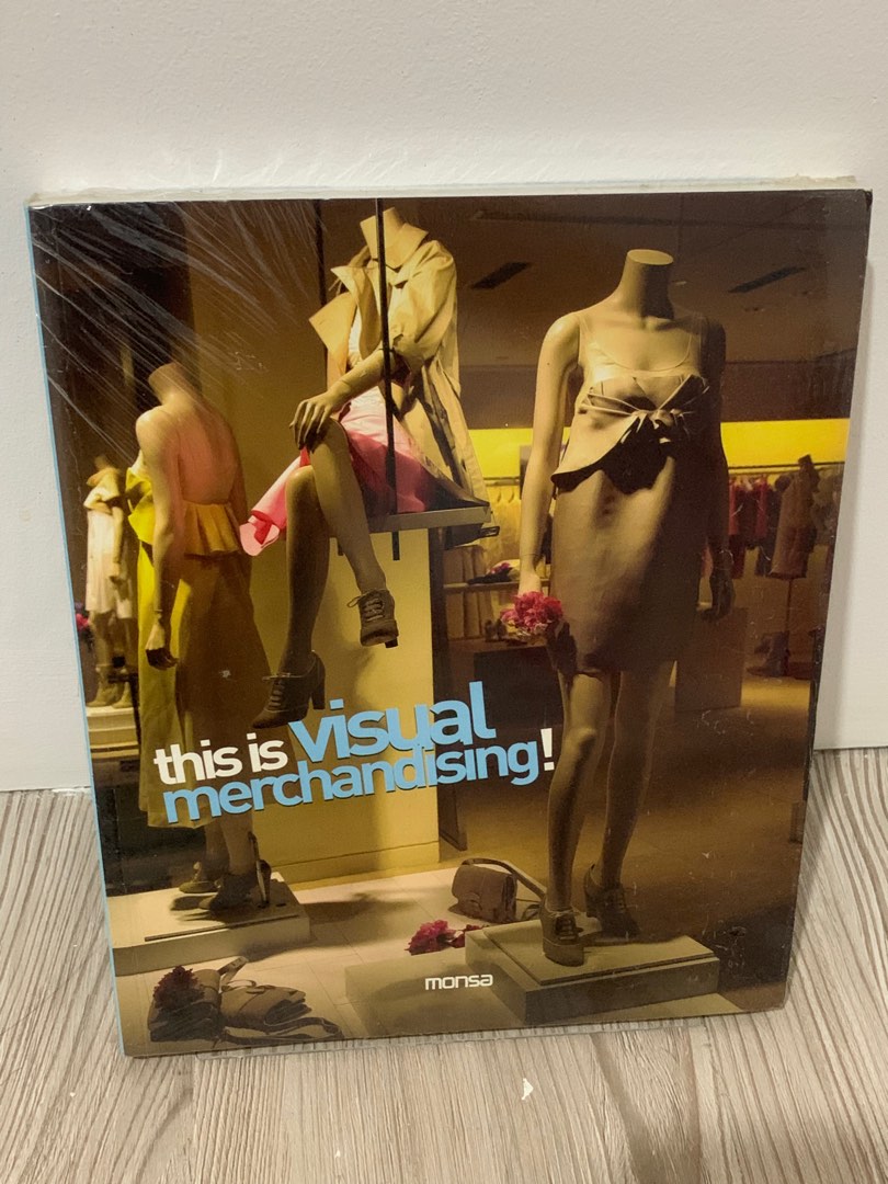 this is a visual merchandising, Hobbies & Toys, Books & Magazines ...