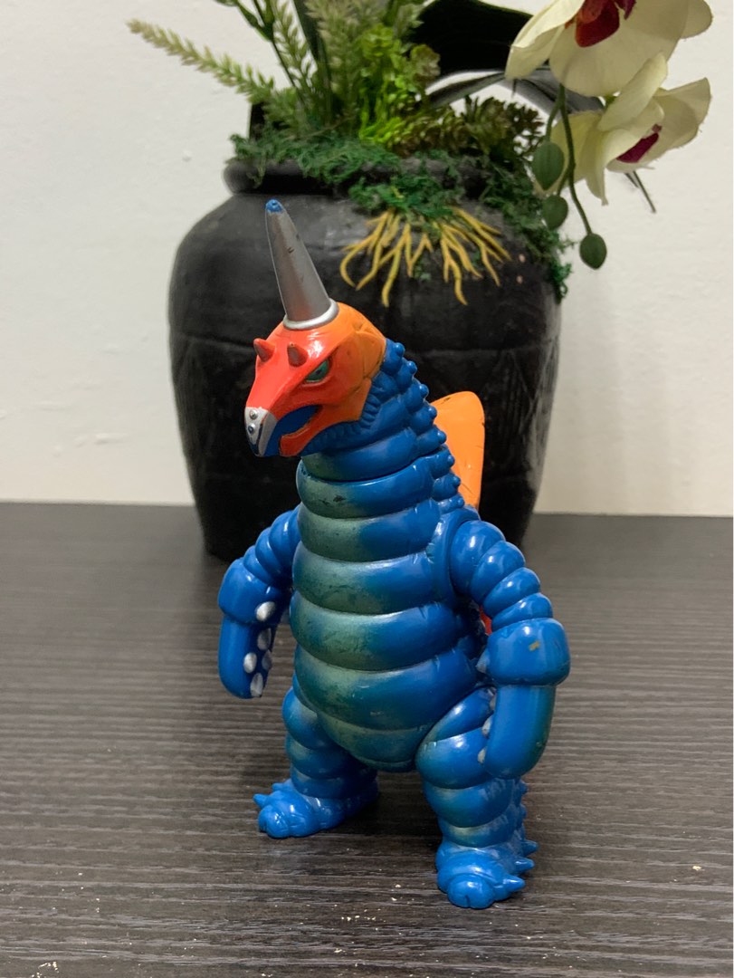 Ultraman Kaiju Vakishim Vintage Sofubi 1989 BANDAI, Hobbies & Toys ...