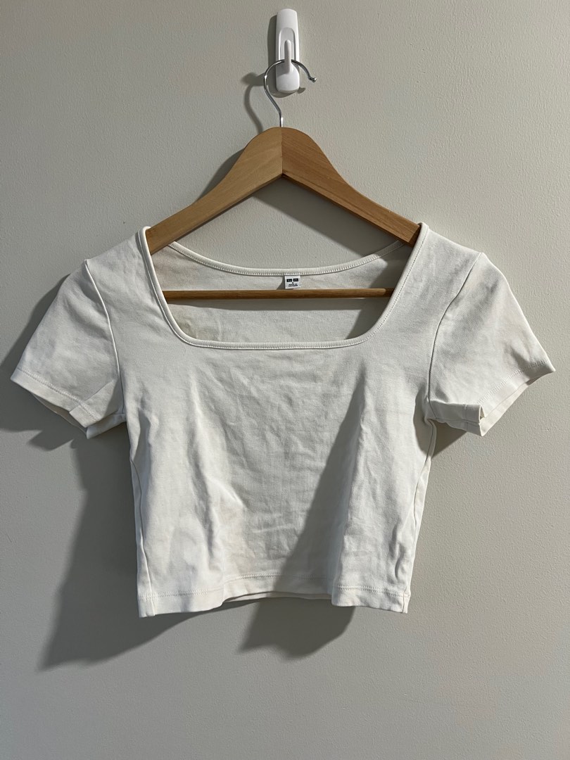 Uniqlo Ribber Square Neck, Women's Fashion, Tops, Shirts on Carousell