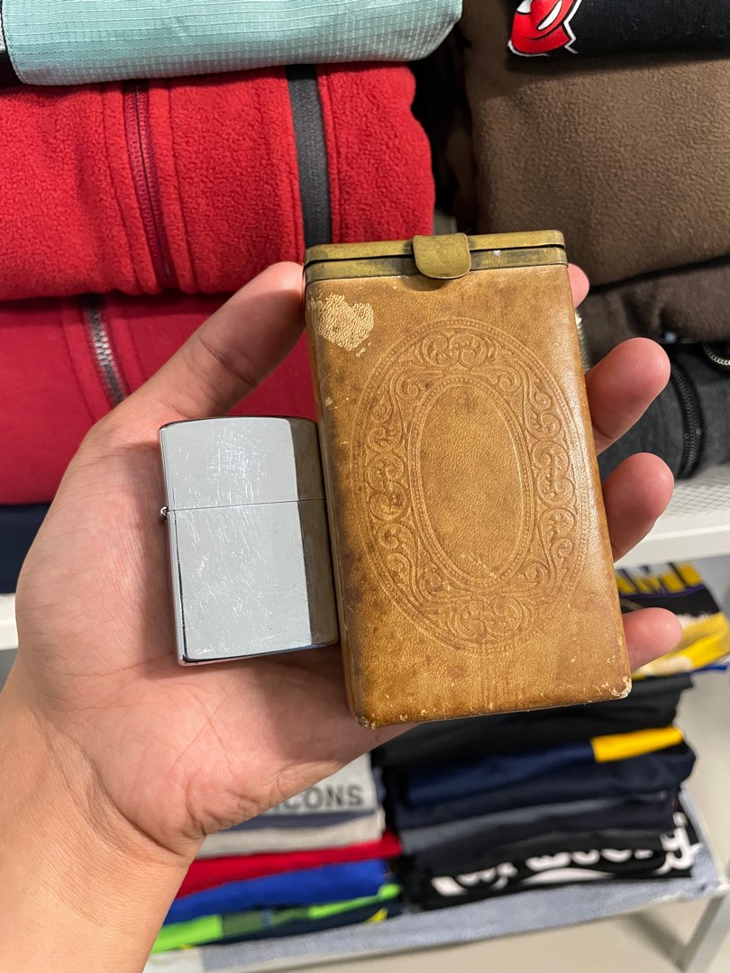 Vintage Buxton Leather Cigarette Case 1974 & Star Lighter, Everything ...