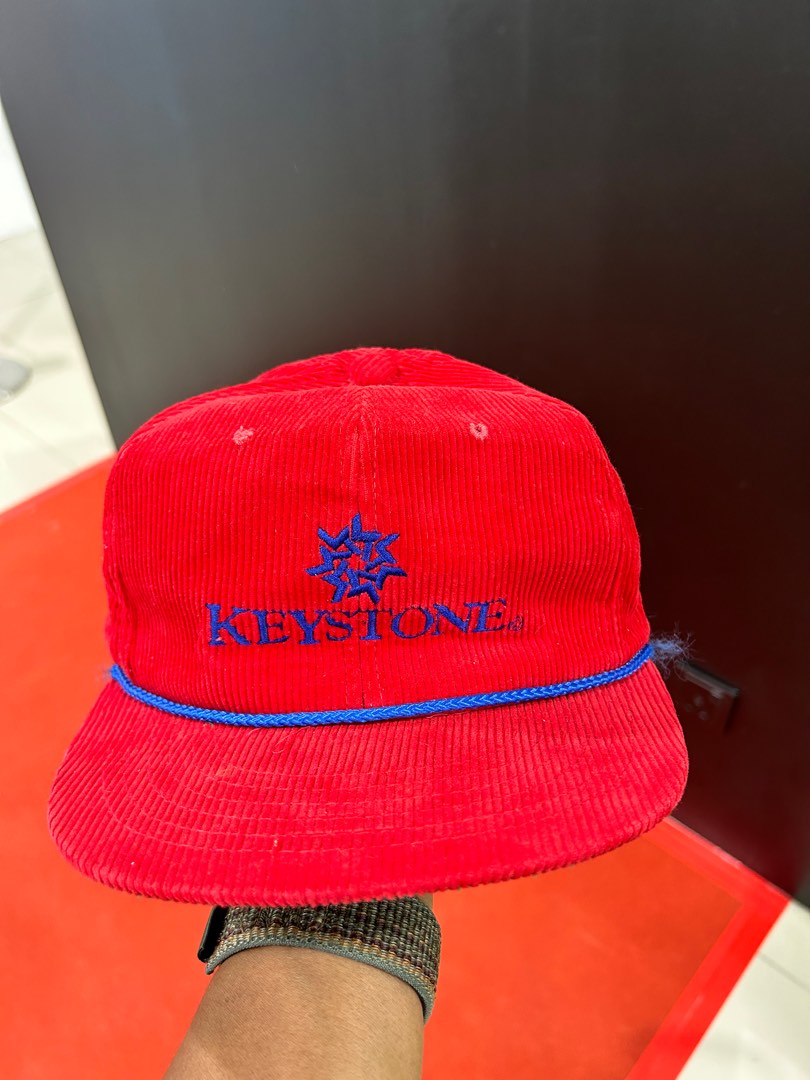 Vintage deadstock cap, Men's Fashion, Watches & Accessories, Cap & Hats ...