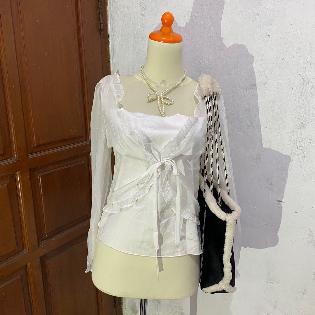 baju one set cardigan tanktop putih transparan satin silk y2k coquette ...