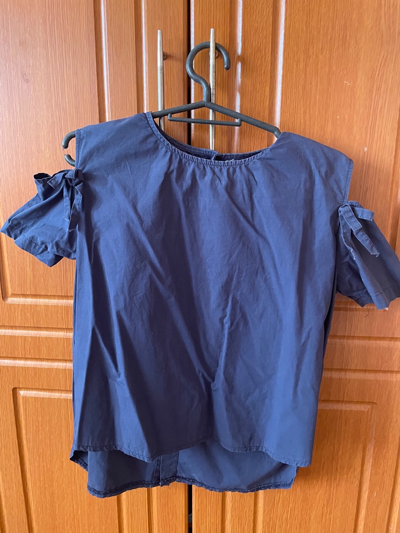 Bench Off-shoulder top, Women's Fashion, Tops, Blouses on Carousell