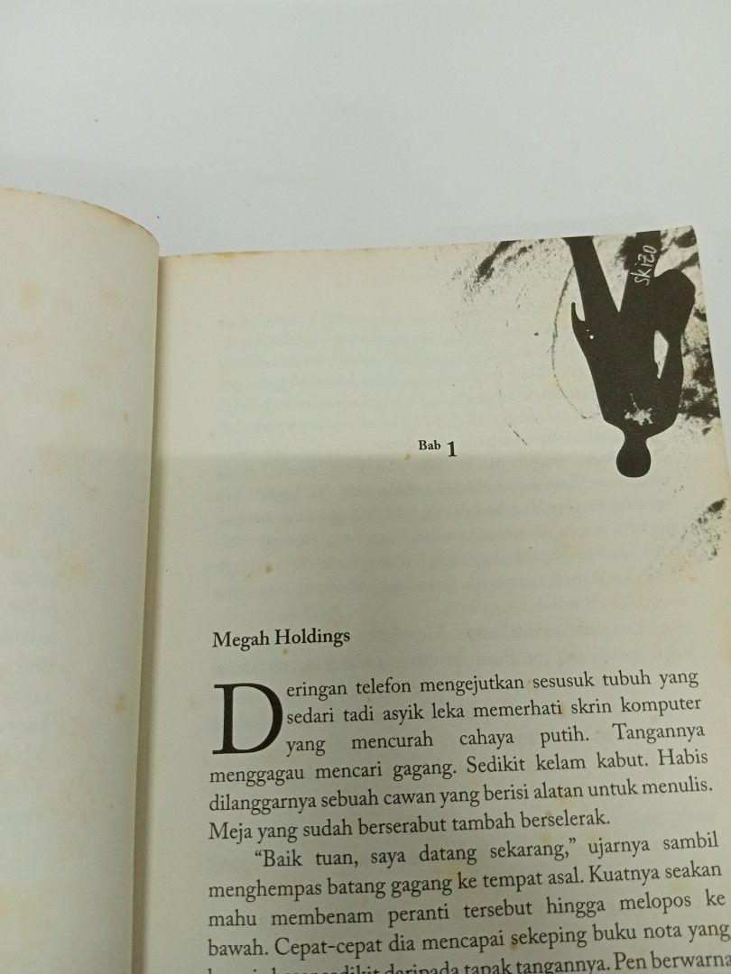 Buku bacaan Skizo Ahmad Akmal Azman "Jiwanya Masih Hidup Sehidup ...