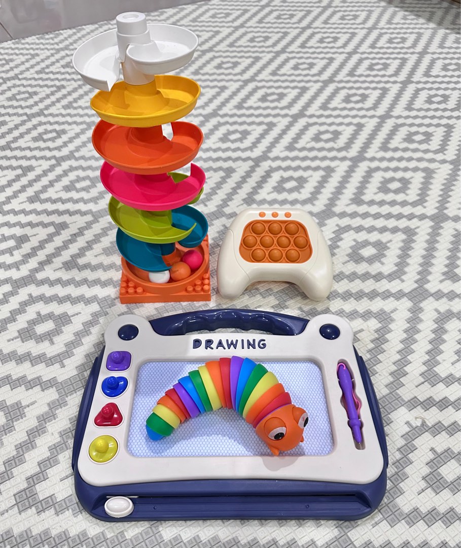 Bundle Mainan Anak Rolling Ball Magnetic Drawing Pad Pop It Fidget Toy ...