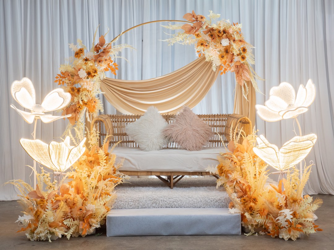 Dais pelamin for home wedding (Deluxe), Lifestyle Services, Event ...