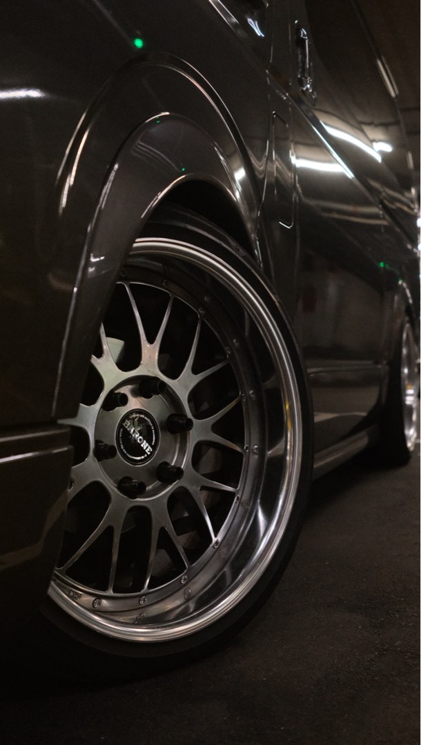 Fabulous Barone LM-9 Hiace Rim, Car Accessories, Tyres & Rims on Carousell