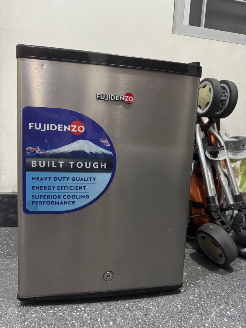 Fujidenzo Mini Ref 3.0 cu ft, TV & Home Appliances, Kitchen Appliances ...