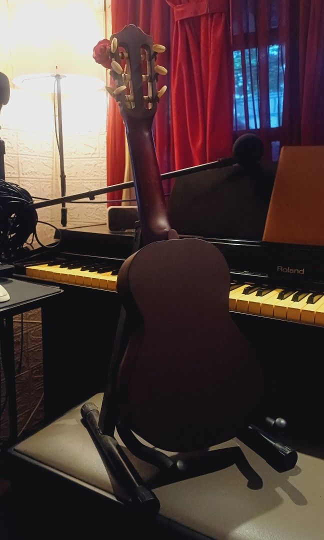 Gitar Budi Doremi Guitalele Yamaha GL-1 Merah Maroon Beli di Yamaha ...