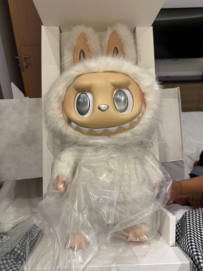 Labubu zimomo angel in clouds, Toys & Collectibles, Mainan di Carousell