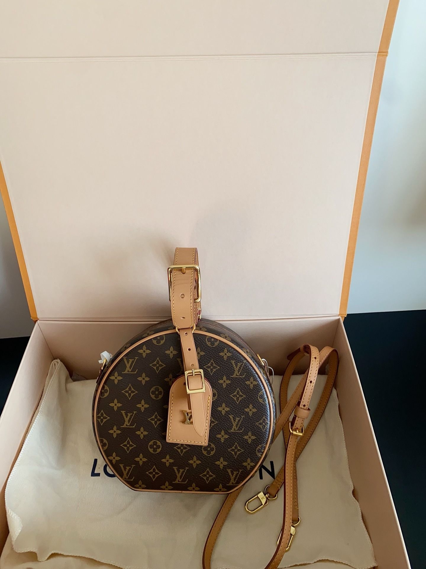 Louis Vuitton Petite Boite Chapeau in Monogram, Luxury, Bags & Wallets ...