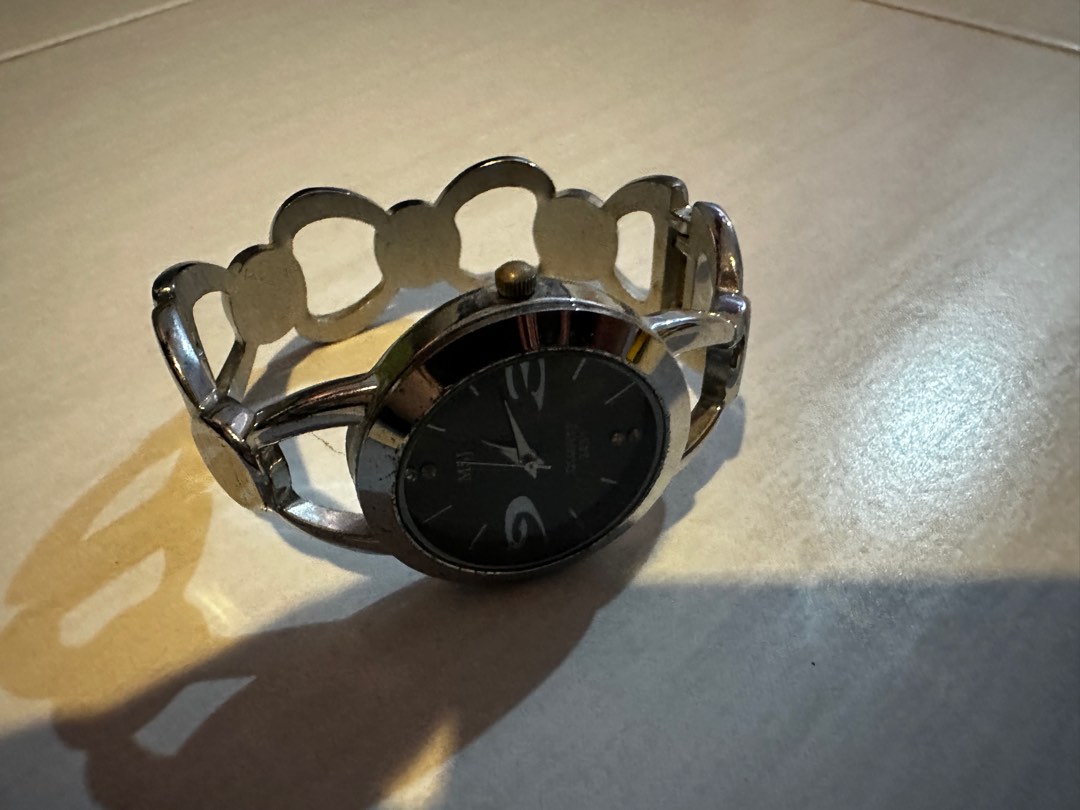 MSI watch, Women's Fashion, Watches & Accessories, Watches on Carousell