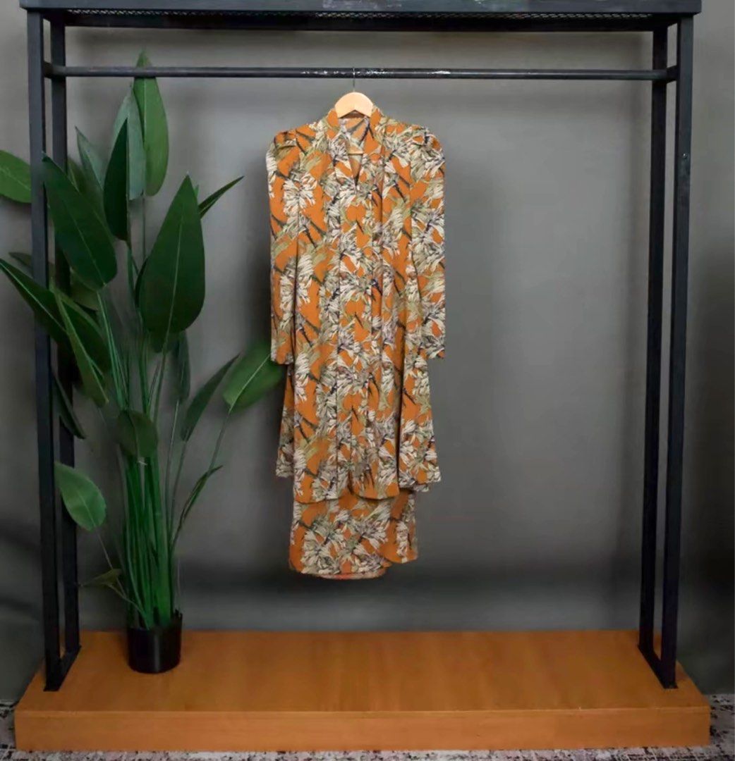 Nadzri Morshidi Kebarung, Women's Fashion, Muslimah Fashion, Baju ...