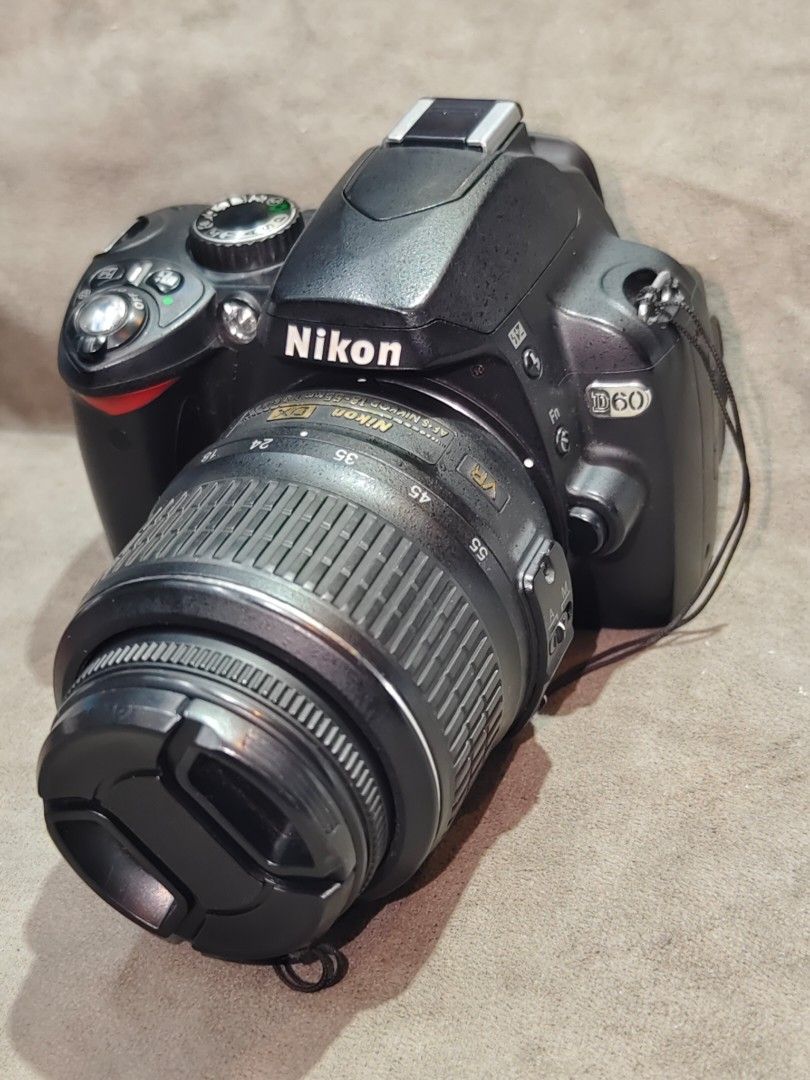 Nikon D60 CCD + 18-55 G VR AF-S, 手提電話, 其他裝置 - Carousell