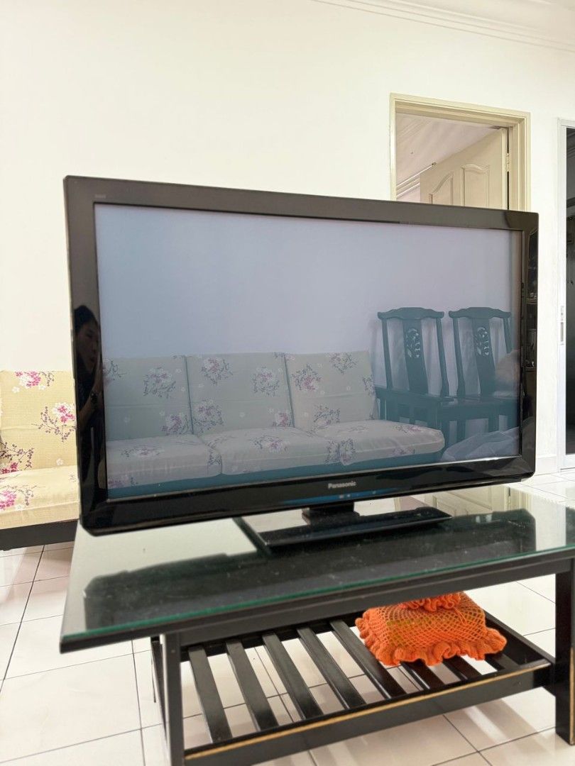 Panasonic 42-inch Plasma TV Model TH-P42X30K - USB & HDMI Connectivity ...