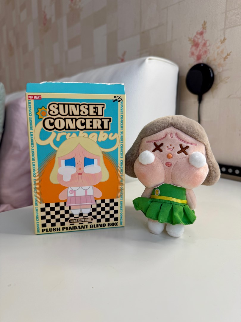 Pop Mart Cry Baby Sunset Concert - Dim Green, Toys & Collectibles ...