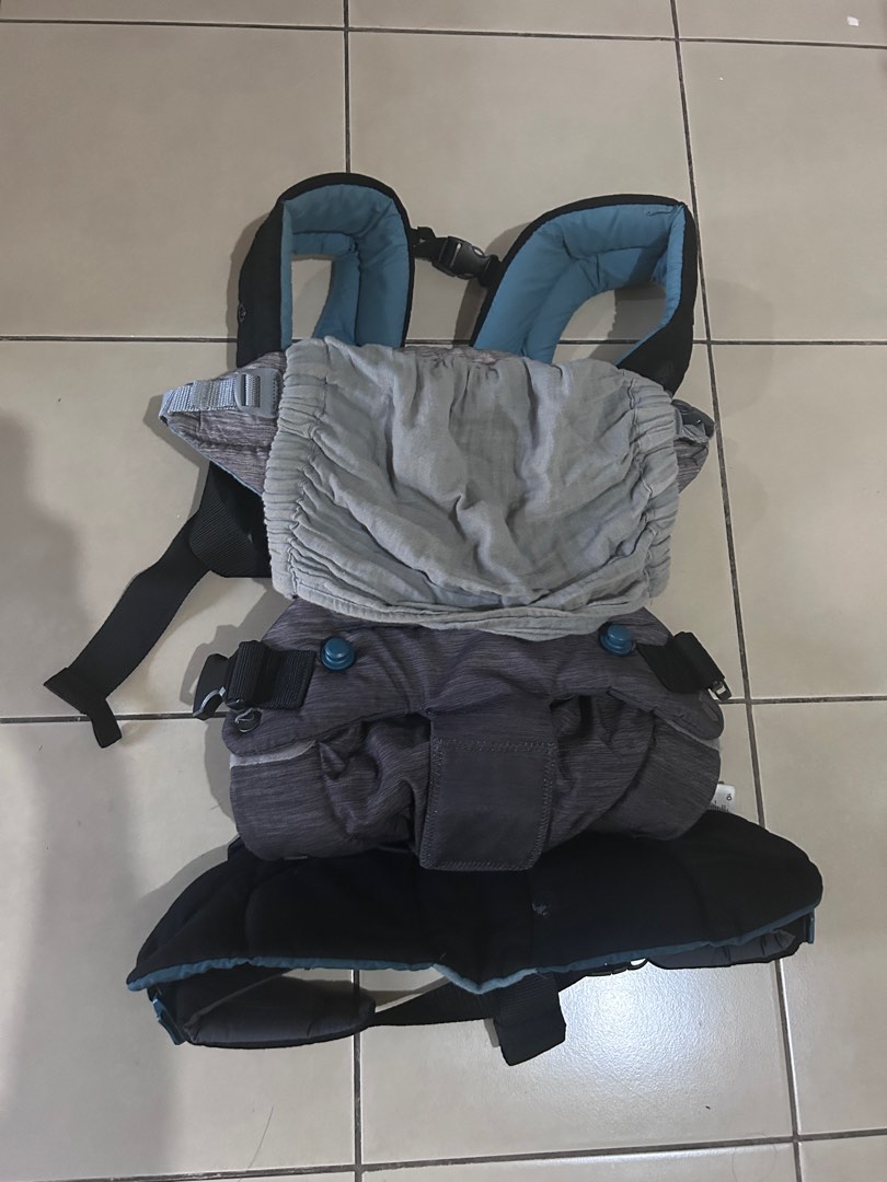 Preloved Infantino Go Forward Baby Carrier, Babies & Kids, Going Out ...
