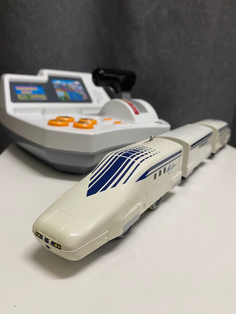 Shinkansen train with infrared remote control, Hobbies & Toys, Toys ...