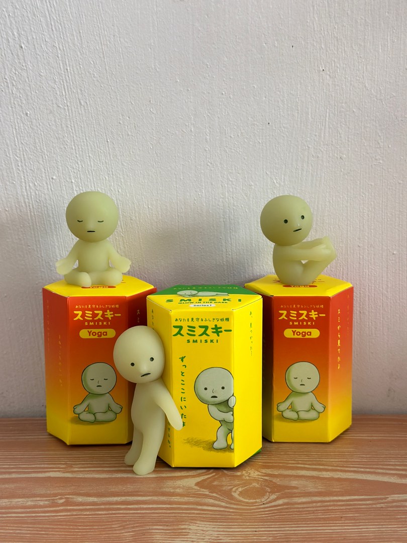 Smiski Set, Hobbies & Toys, Toys & Games on Carousell