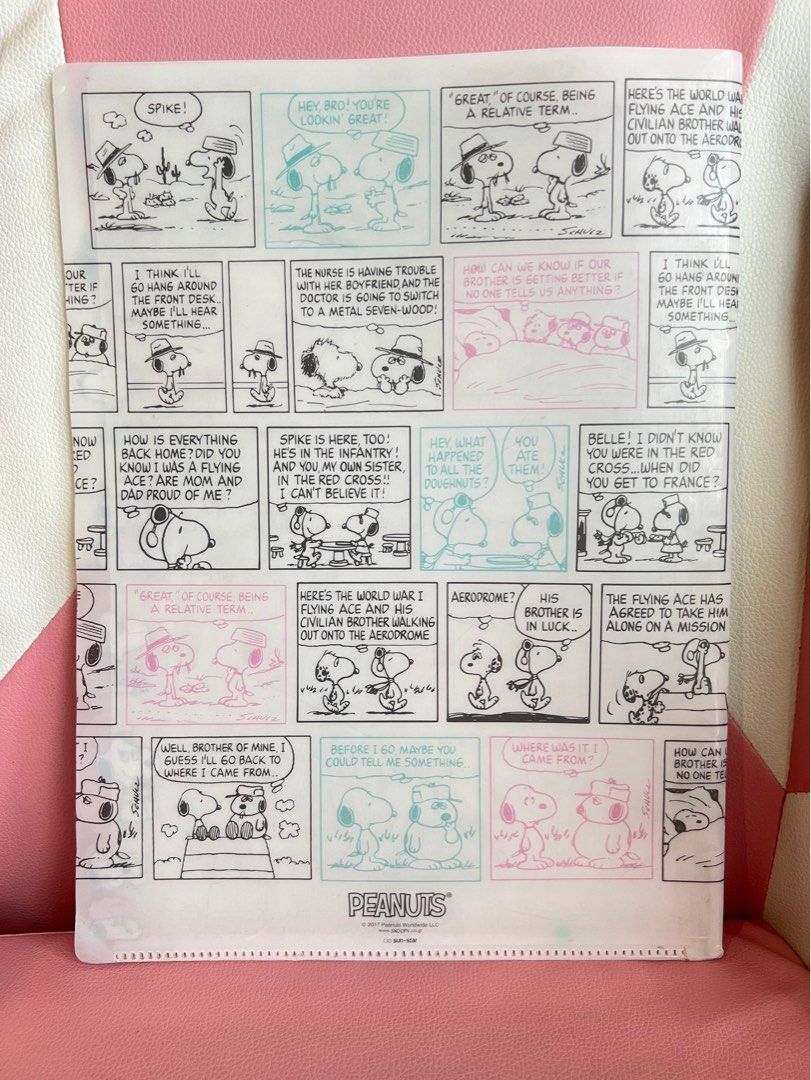 Snoopy Peanuts Comic Strip File with Dividers, Hobbies & Toys ...