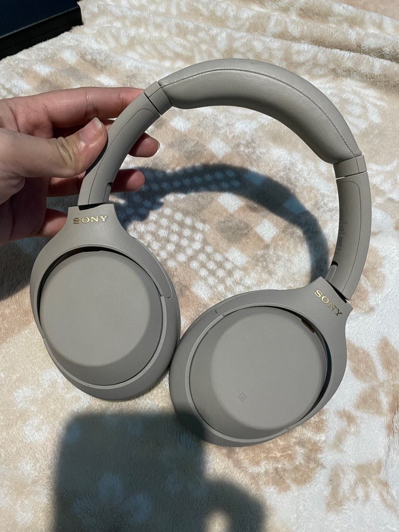 SONY XM4 with COMPLETE ACCESSORIES + BOX, Audio, Headphones & Headsets ...