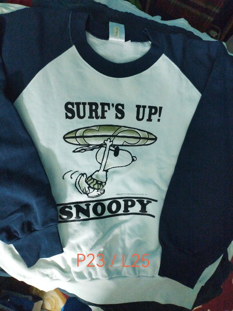 Sweathirt Peanuts Snoopy, Women's Fashion, Tops, Other Tops on Carousell