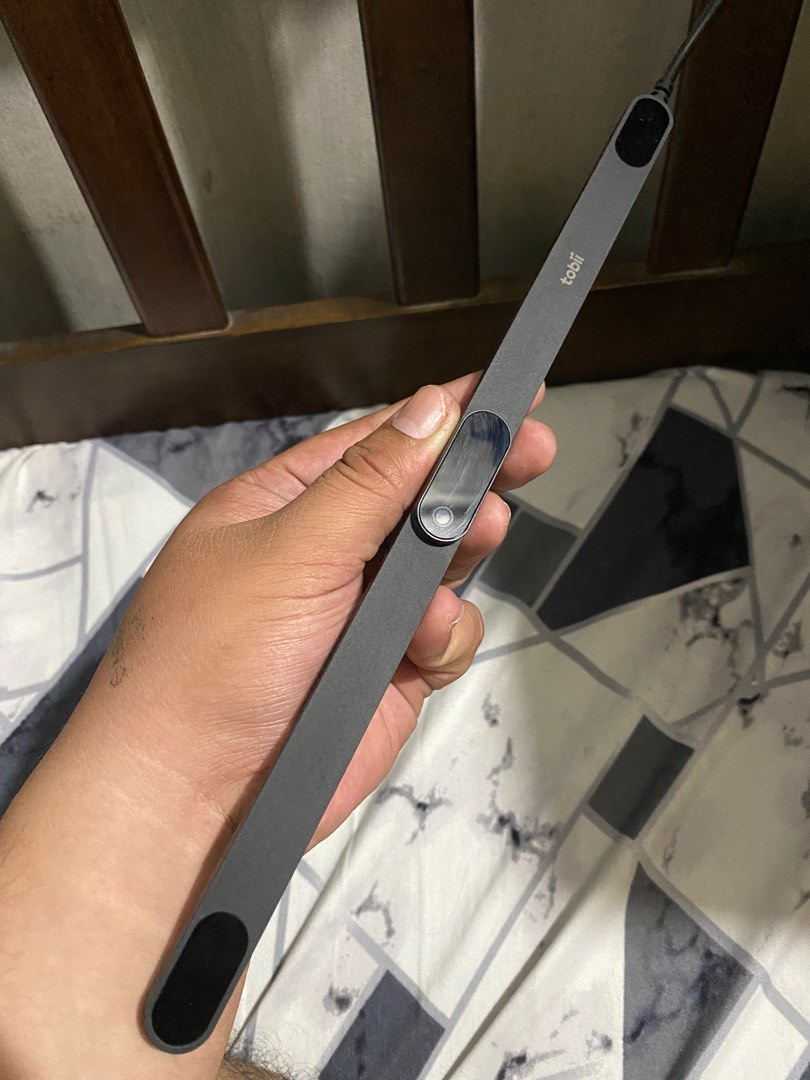 Tobi Eye Tracker 5 - No Box, Computers & Tech, Parts & Accessories ...