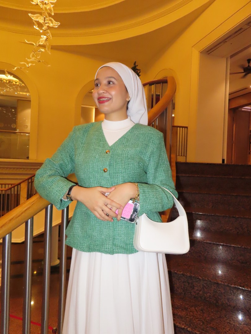 Zalia Blazer, Women's Fashion, Coats, Jackets and Outerwear on Carousell