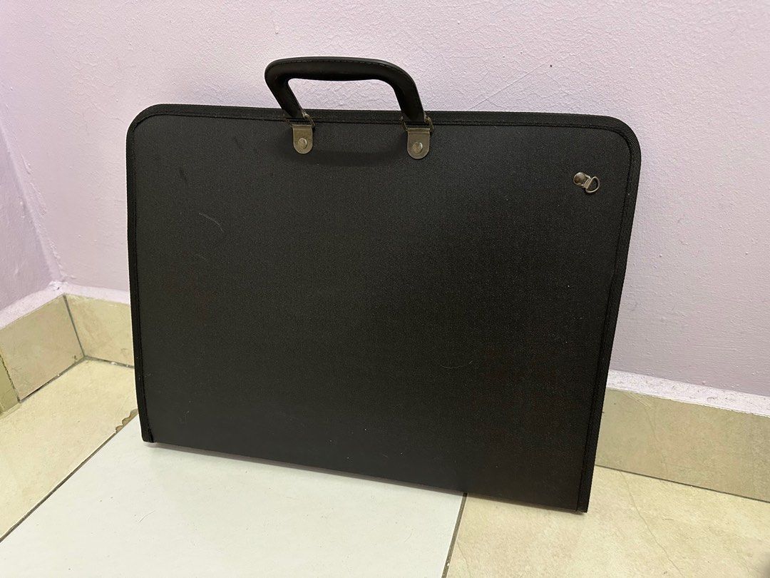 Architecture Portfolio Case (A3 Size), Hobbies & Toys, Stationery ...