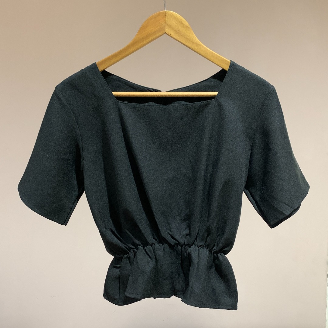 Bloom The Brand Ara Top — Black, Fesyen Wanita, Pakaian Wanita, Atasan ...