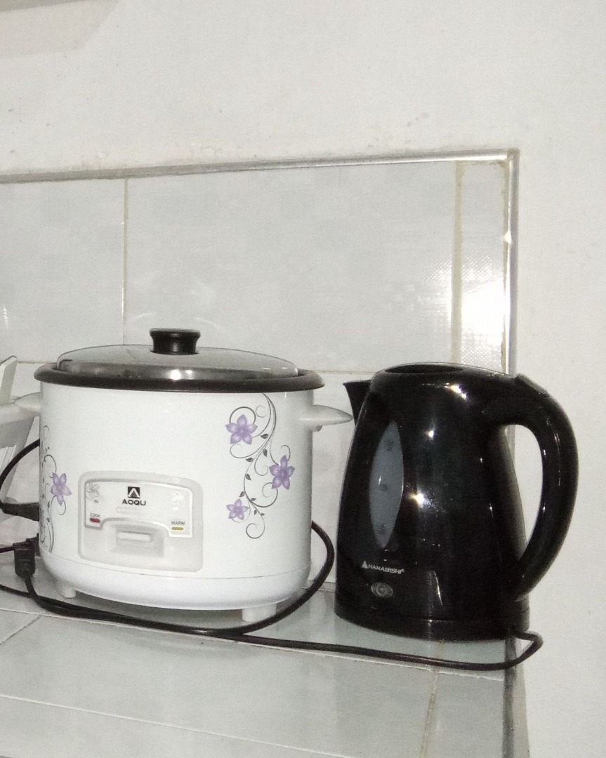 Electric kettle and rice cooker, TV & Home Appliances, Kitchen ...