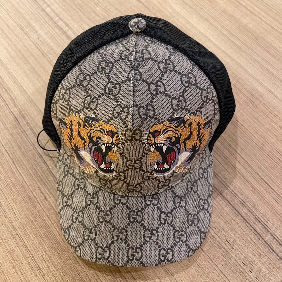 Gucci GG Supreme tiger logo cap, Fesyen Pria, Aksesoris, Topi di Carousell