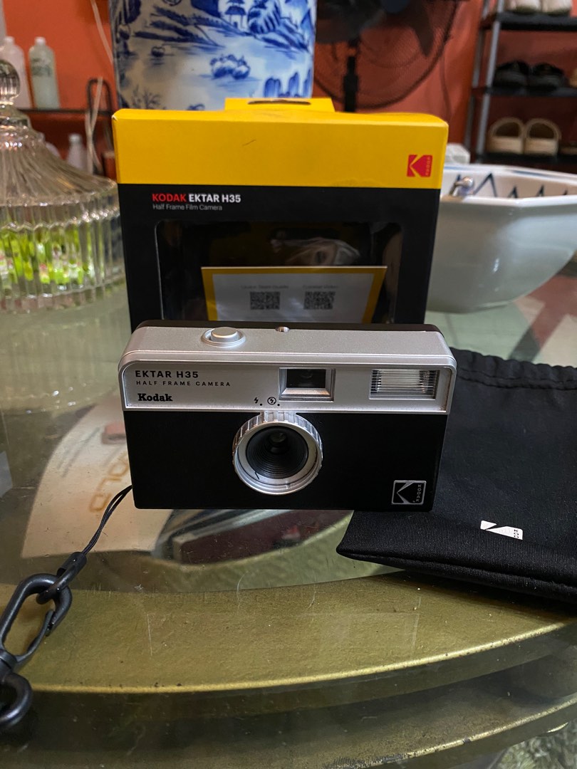 KODAK EKTAR H35 Reusable Film Camera 135 35mm Half Frame Analogue, Photography, Cameras on Carousell