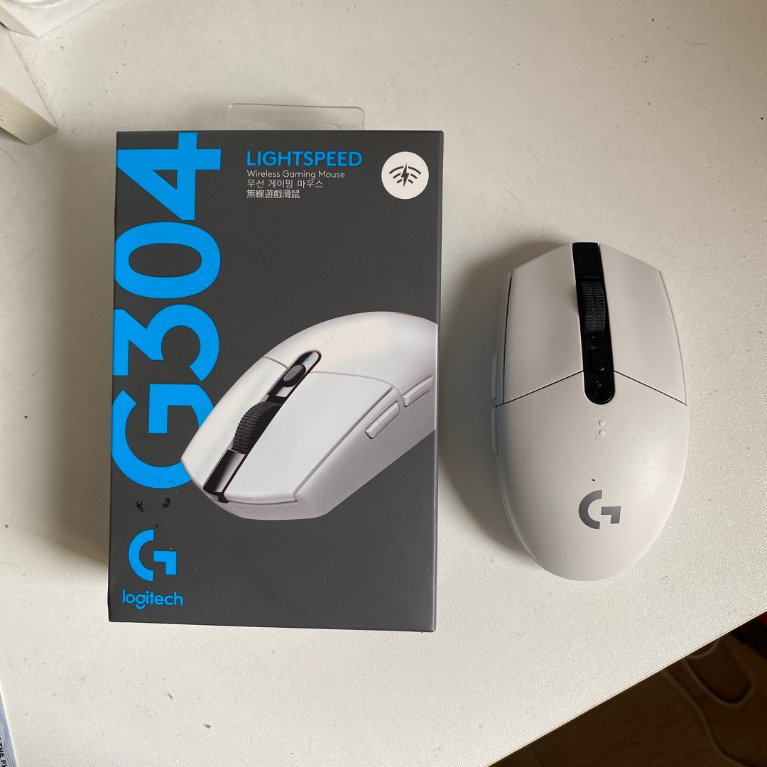 Logitech G304 Lightweight Wireless Mouse, Computers & Tech, Parts ...