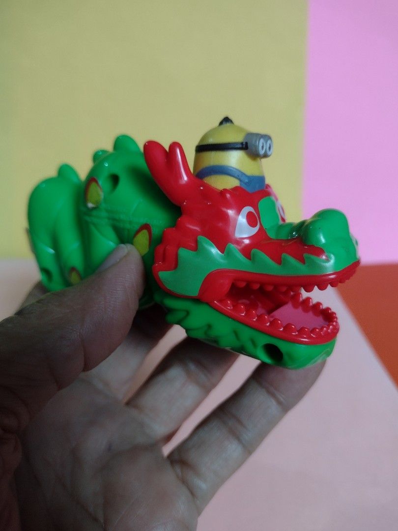 McDonalds Happy Meal Toy Minions : The Rise of Gru " Otto's Dragon ...
