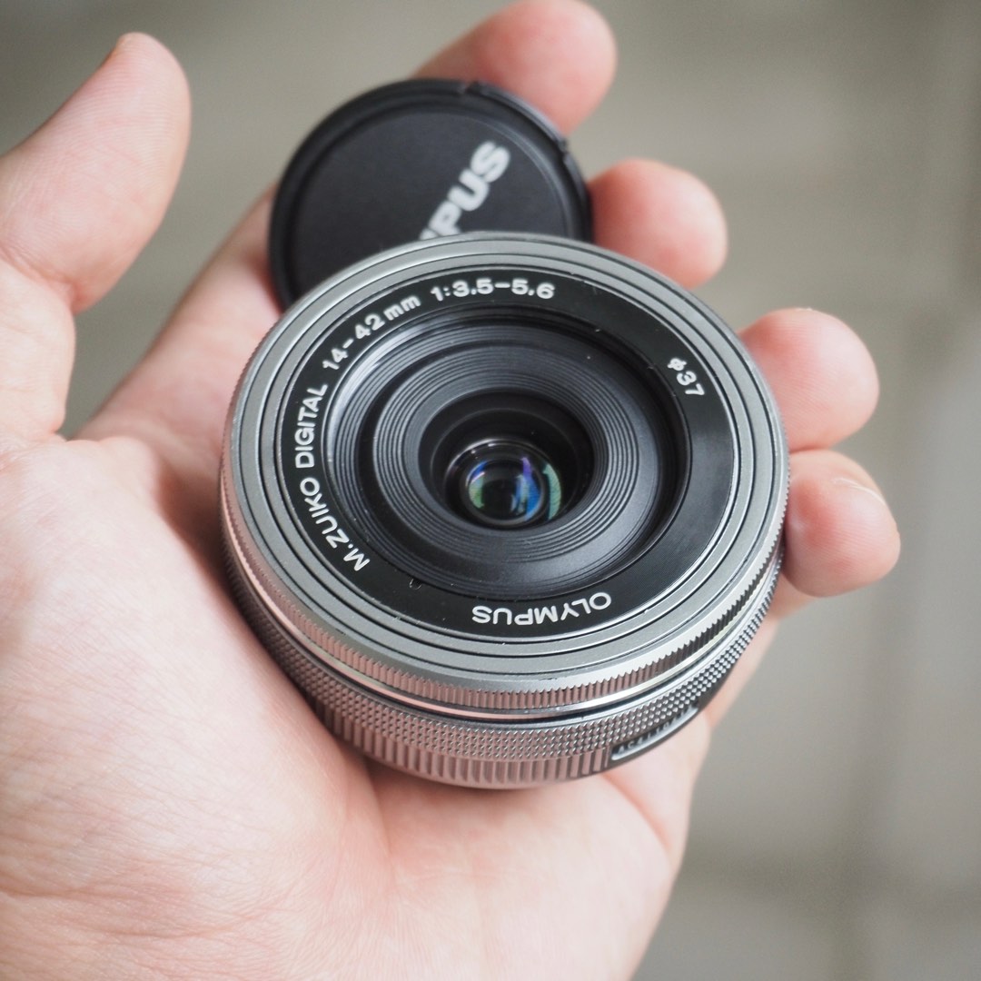 OLYMPUS M.Zuiko 14-42mm F3.5-5.6 EZ lens for m43/mft/micro fourthirds ...