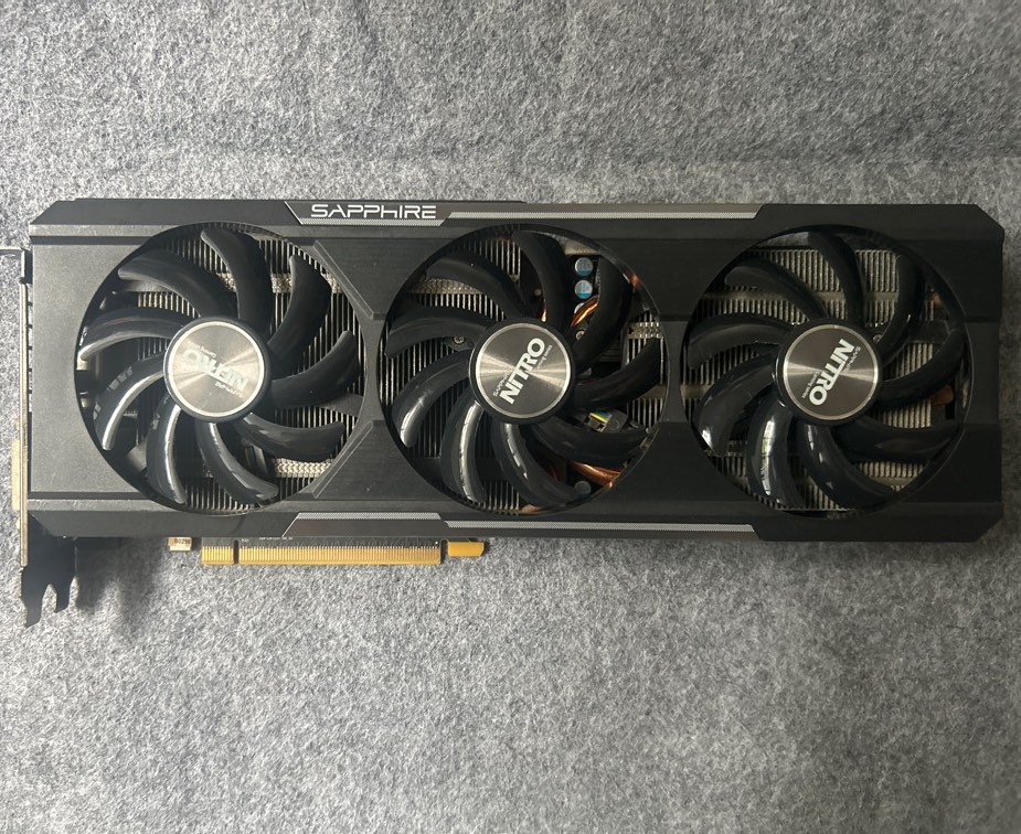 Sapphire Nitro R9 390 8GB GDDR5, Computers & Tech, Parts & Accessories ...