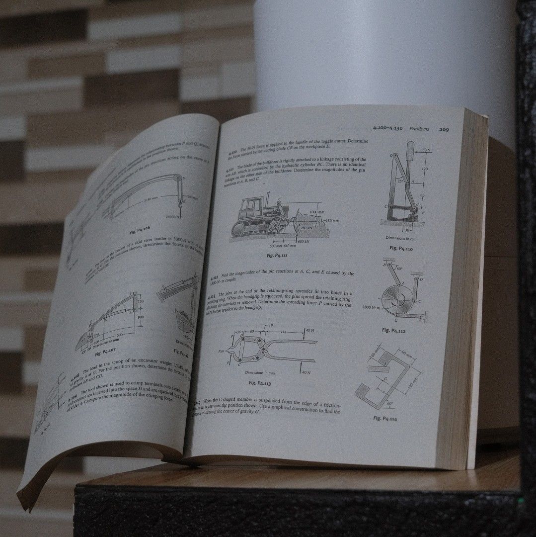 Understanding Engineering Mechanics: Statics by Andrew Pytel and Jaan ...