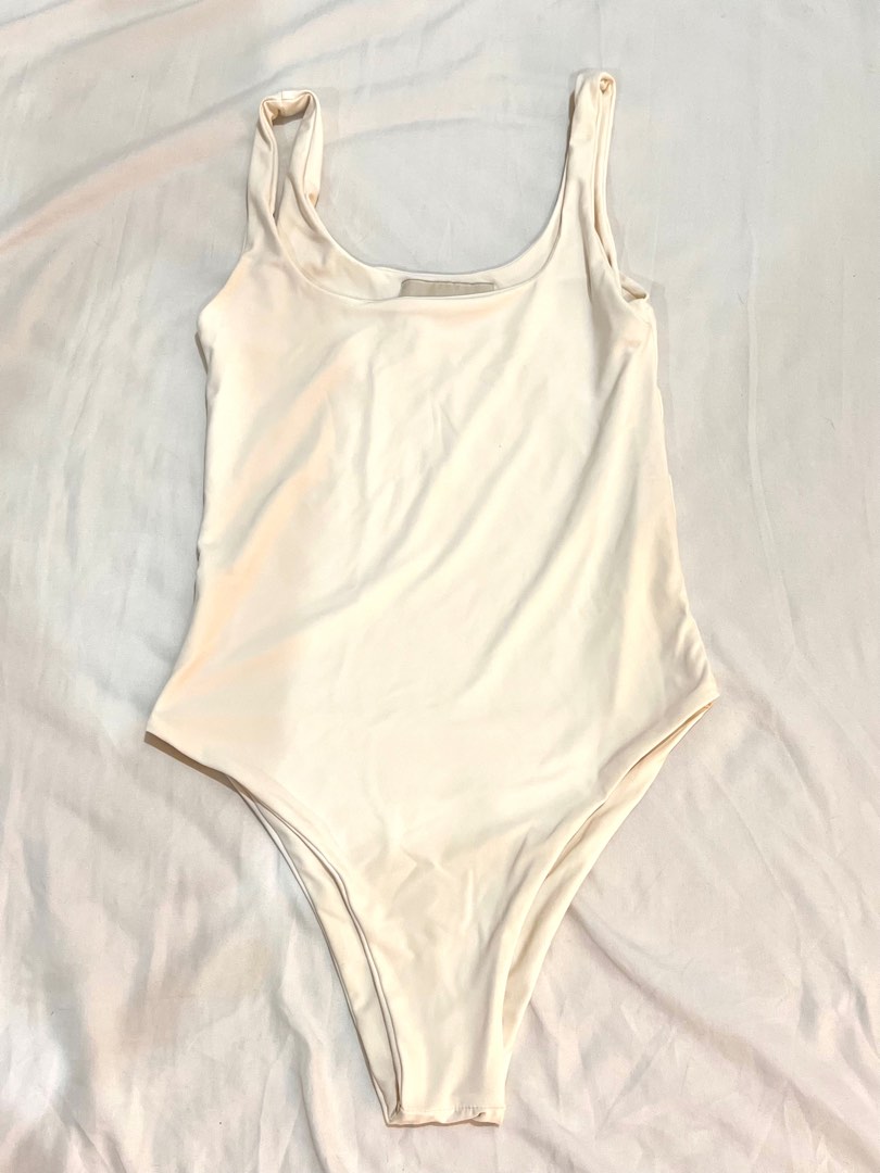 Undo Studio Off white Bodysuit, Women's Fashion, Tops, Others Tops on ...