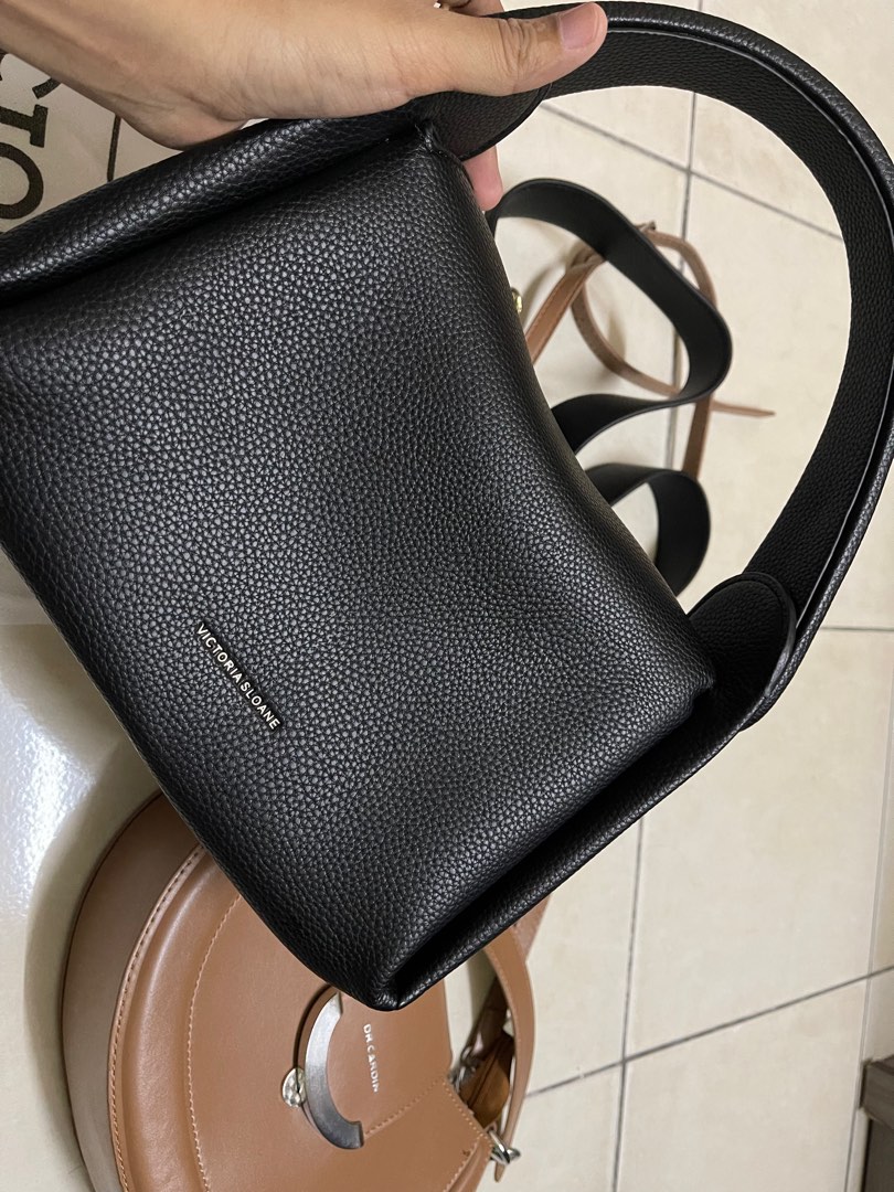 Victoria sloan & dr cardin, Women's Fashion, Bags & Wallets, Shoulder ...