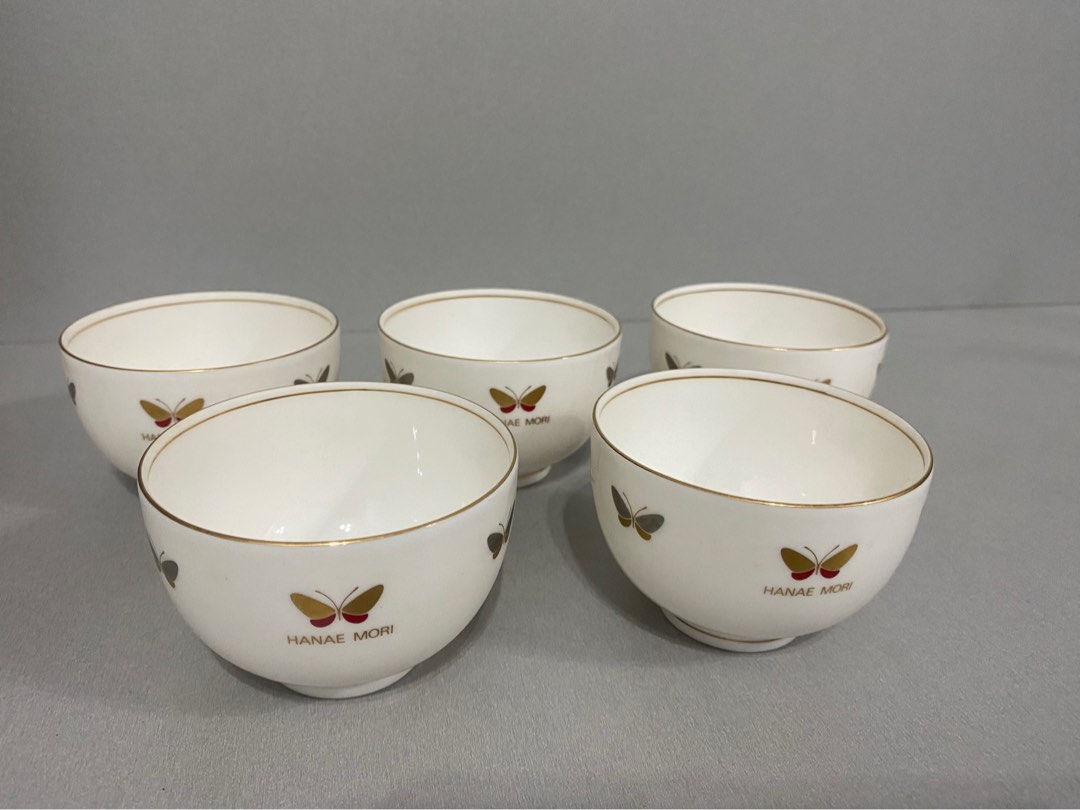 Vintage Hanae Mori 5-Piece Porcelain Tea Cups by Yamaka International ...