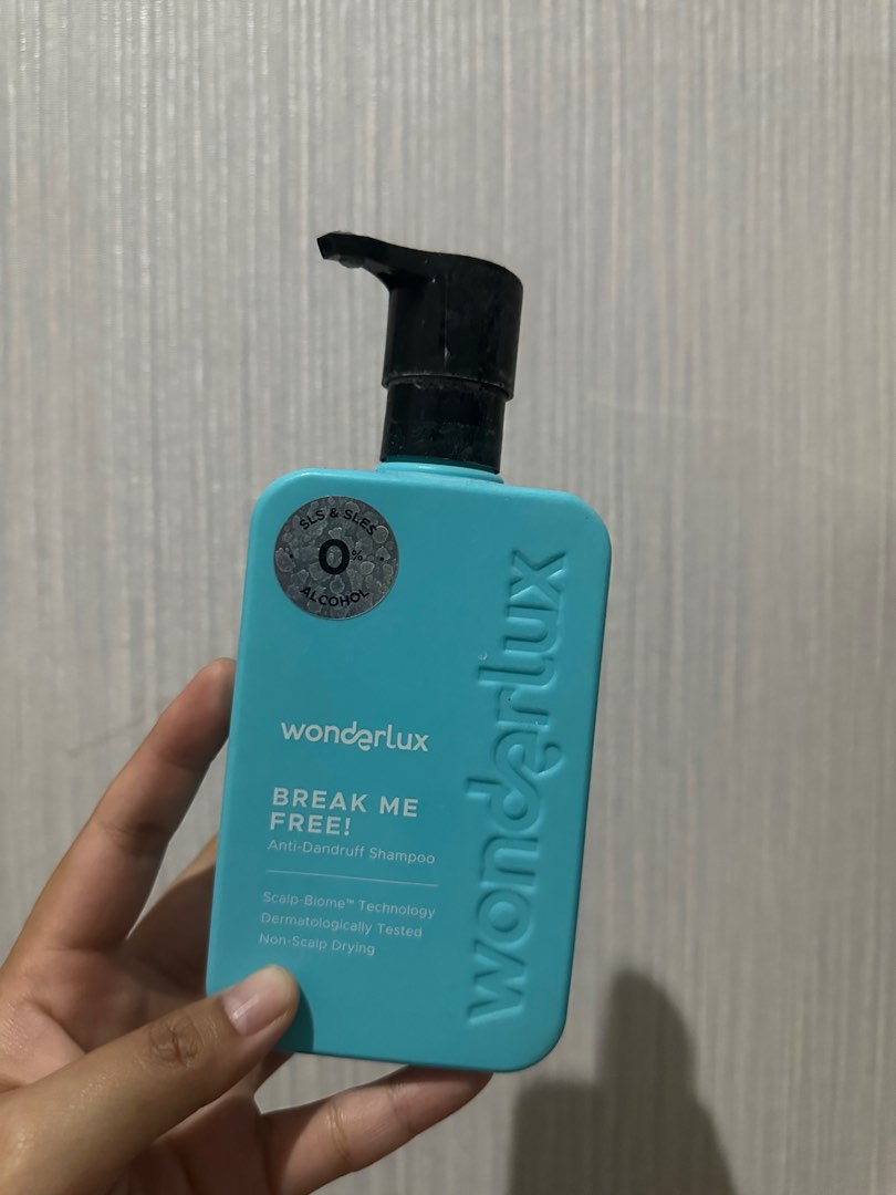 Wonderlux Break Me Free Shampoo, Kesehatan & Kecantikan, Kulit, Sabun ...