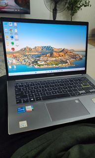 ASUS Vivobook S14 S406U, Computers & Tech, Laptops & Notebooks on Carousell