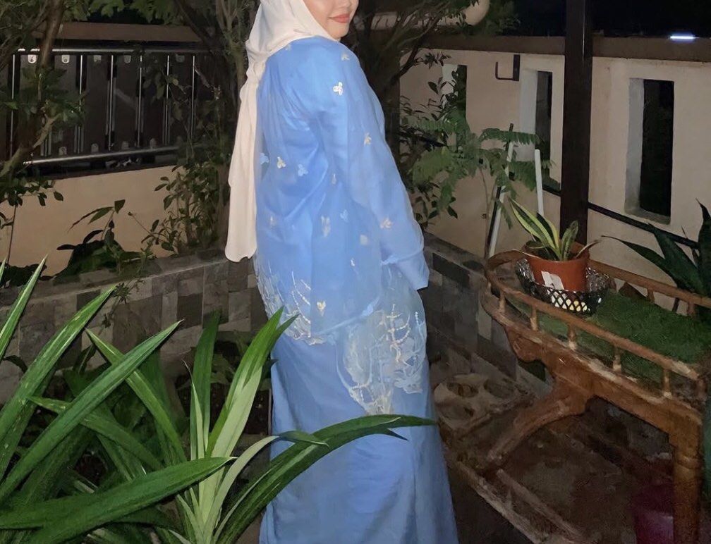 Azharaa Baju Kurung, Women's Fashion, Dresses & Sets, Dresses on Carousell