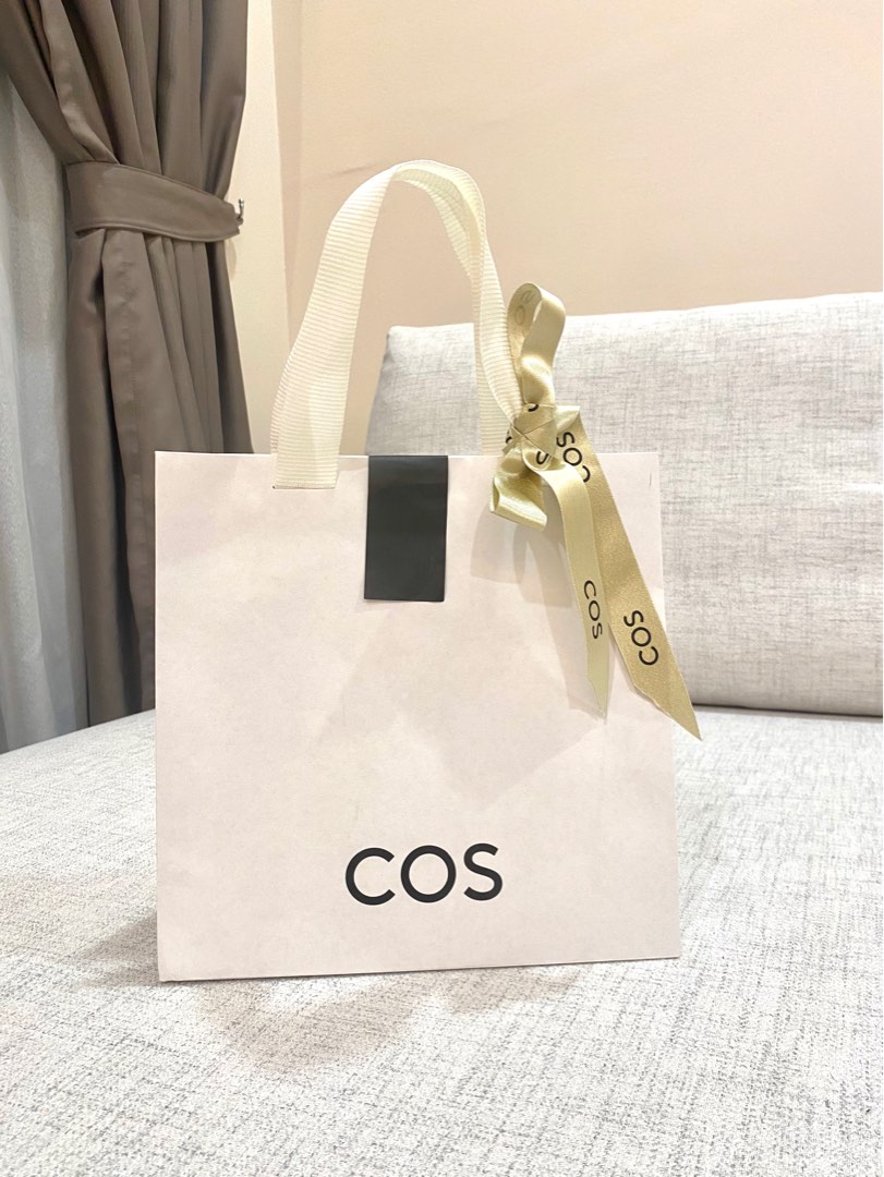 COS Paper Bag medium, Women's Fashion, Bags & Wallets, Tote Bags on ...